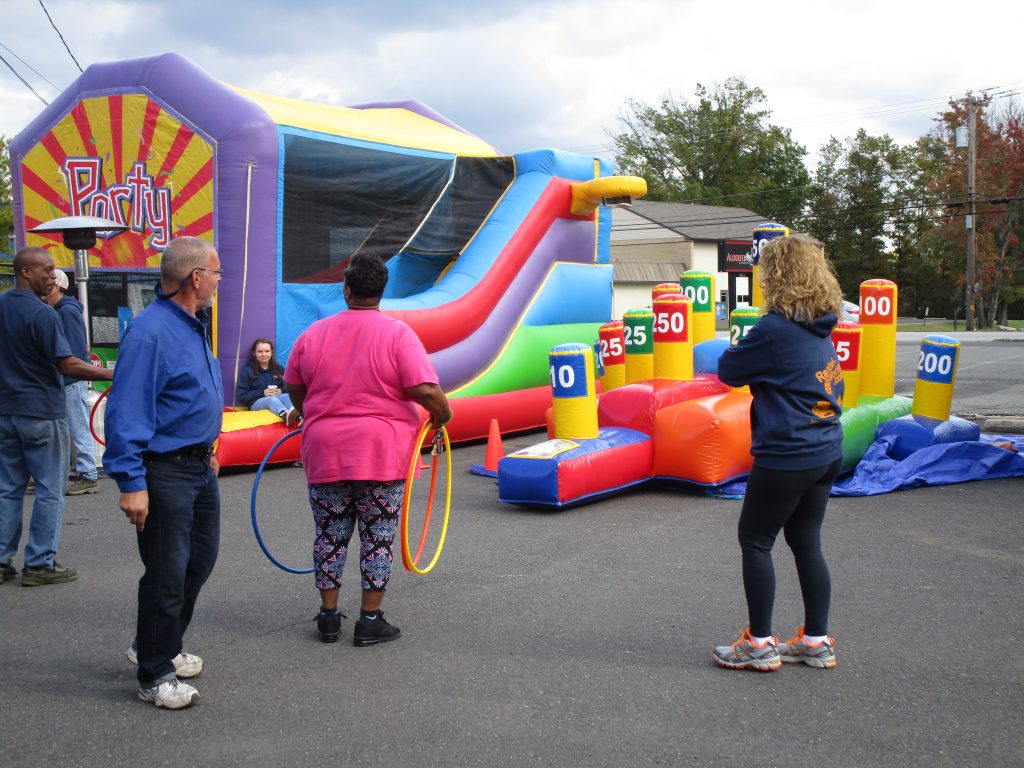 Hula Hoop Ring Toss Game - Rental-World