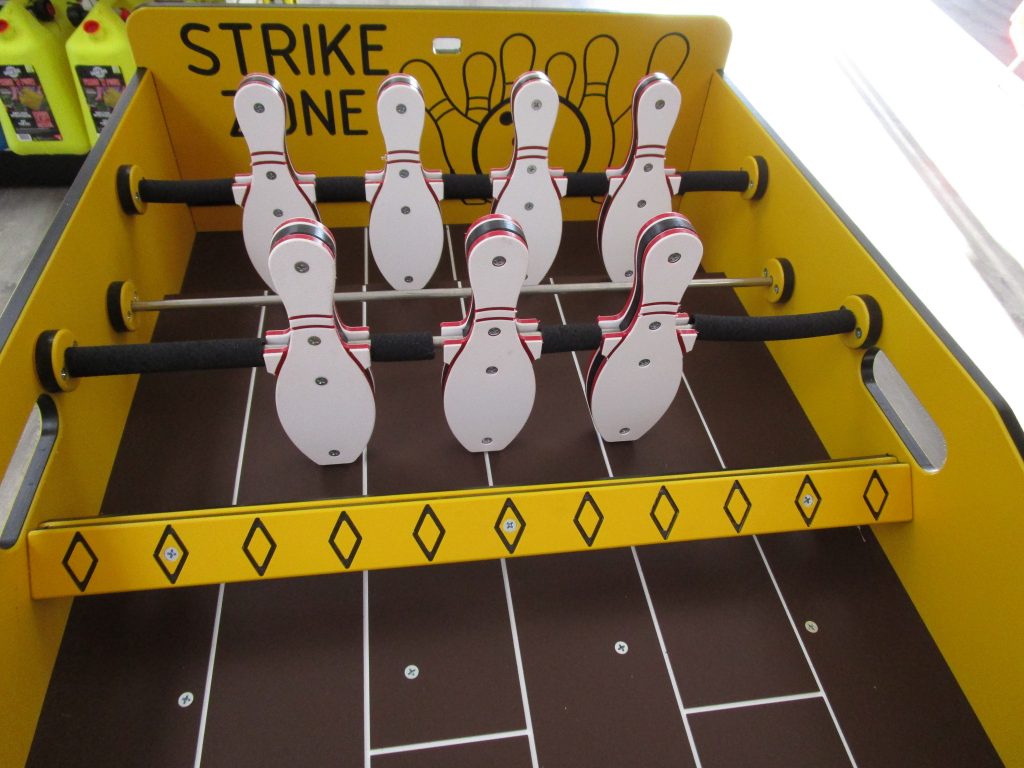 Strike Zone - Table Top Game - Rental-World