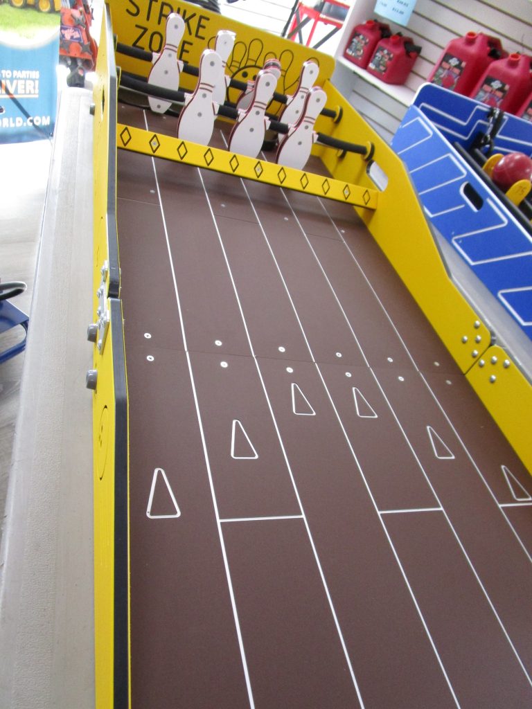 Strike Zone - Table Top Game - Rental-World